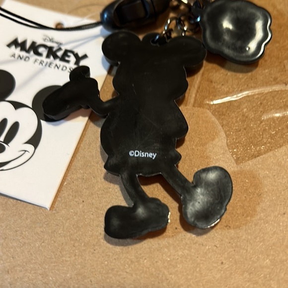 Disney | Accessories | Collectible Disney Mickey Mouse Cell Phone Charm ...